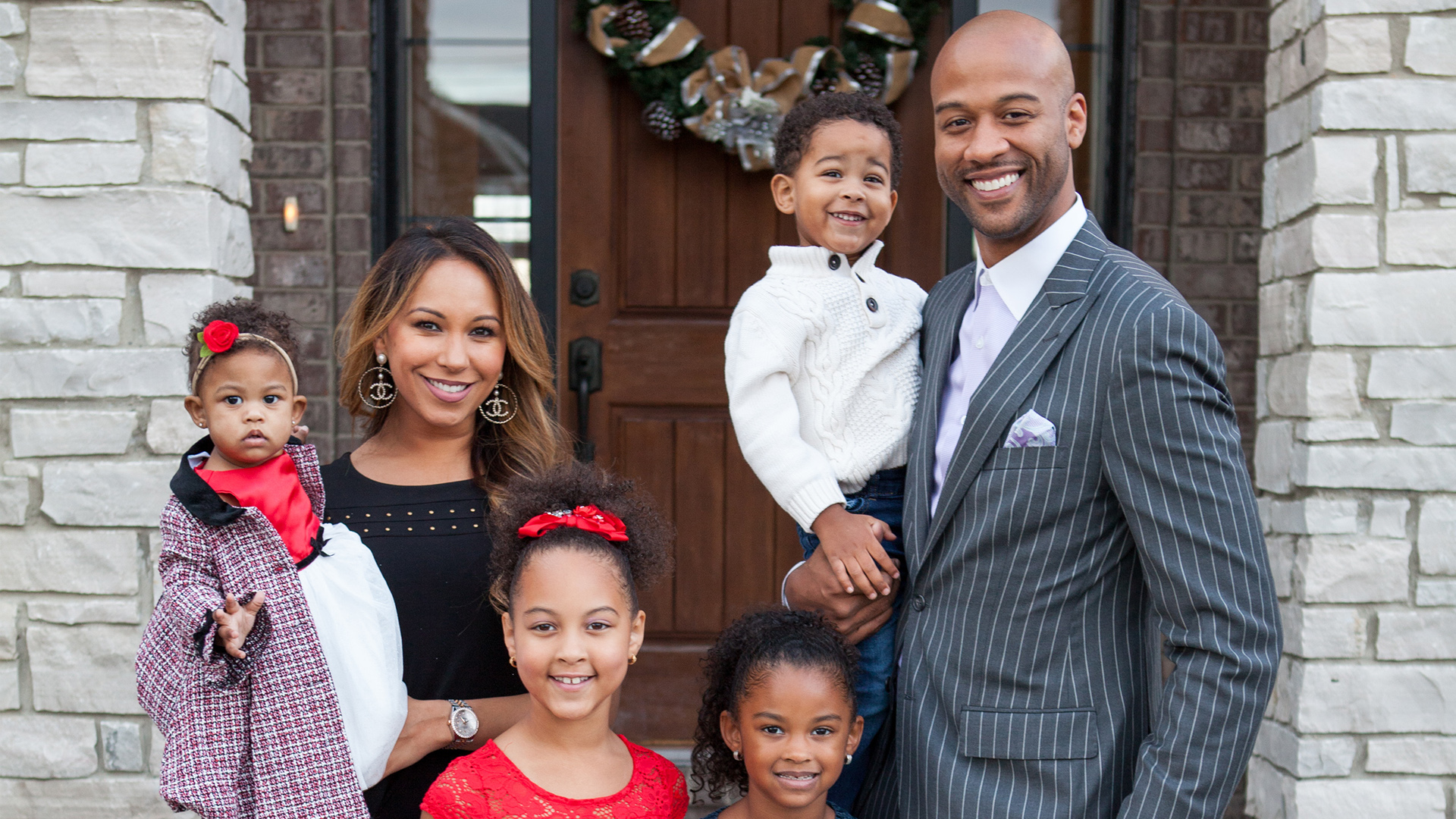 Pastors Jonathan & Tatianna Merritt: Straight Gate Church