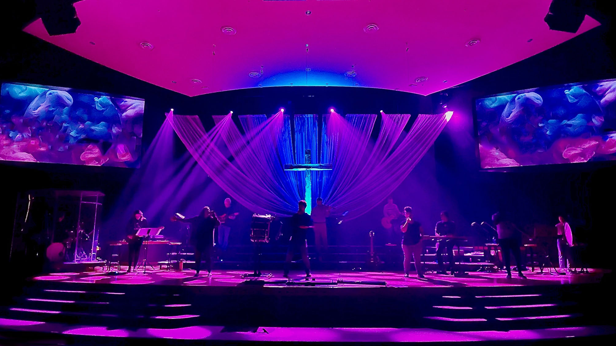 Welcome to Autumn Ridge Church in Rochester, Minnesota