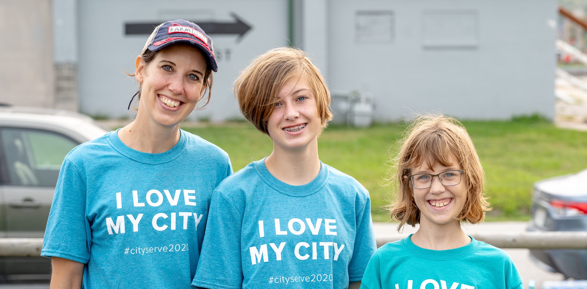 Ordinary People, Extraordinary Neighbors